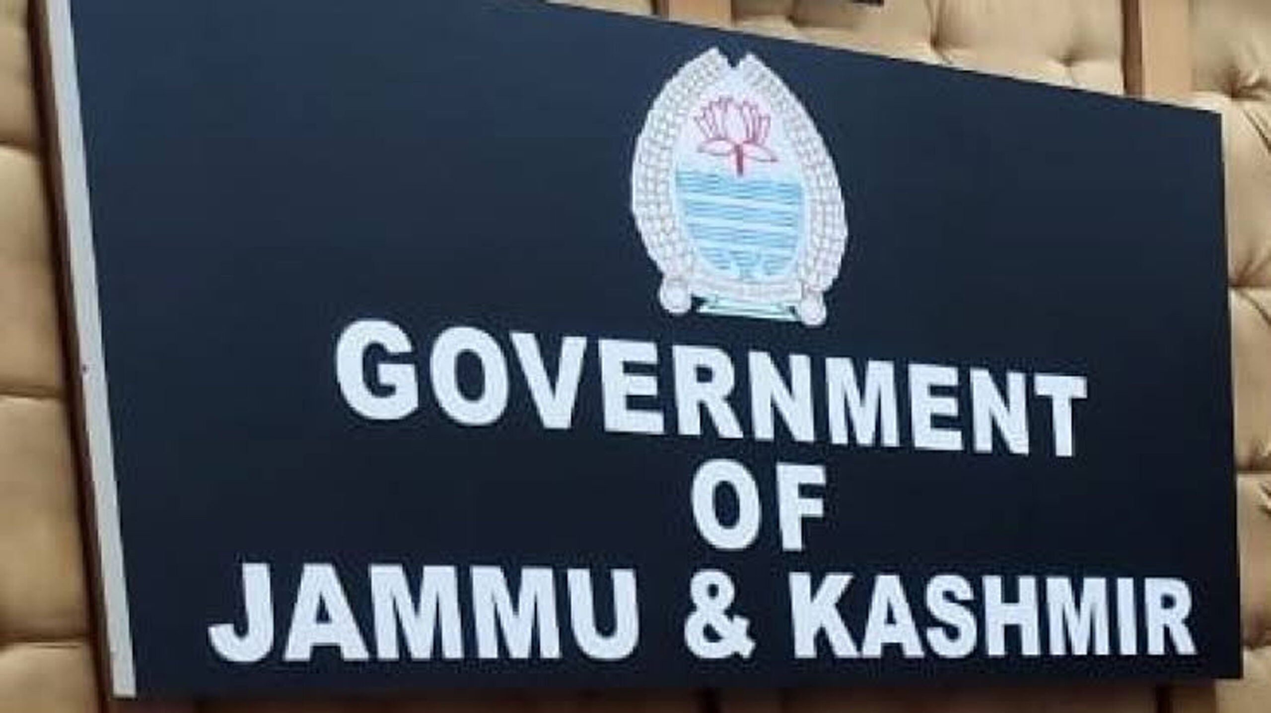 JK-GOVT-1-1-scaled.jpg